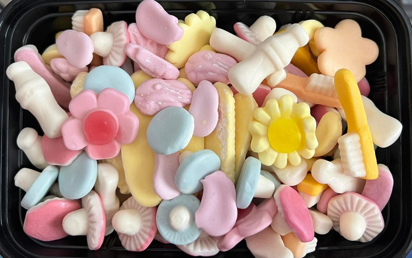 FOAM SWEET TUB – Berties Sweets Banff